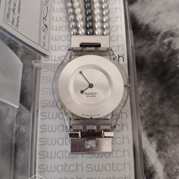 Swatch Skin Watch SFK210A Pearl Party Large | WatchCharts Marketplace