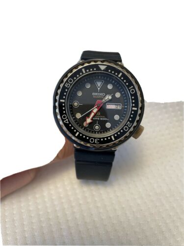 Seiko Golden Tuna Professional Diver 7549-7009 Vintage Titanium Ceramic 600m | WatchCharts