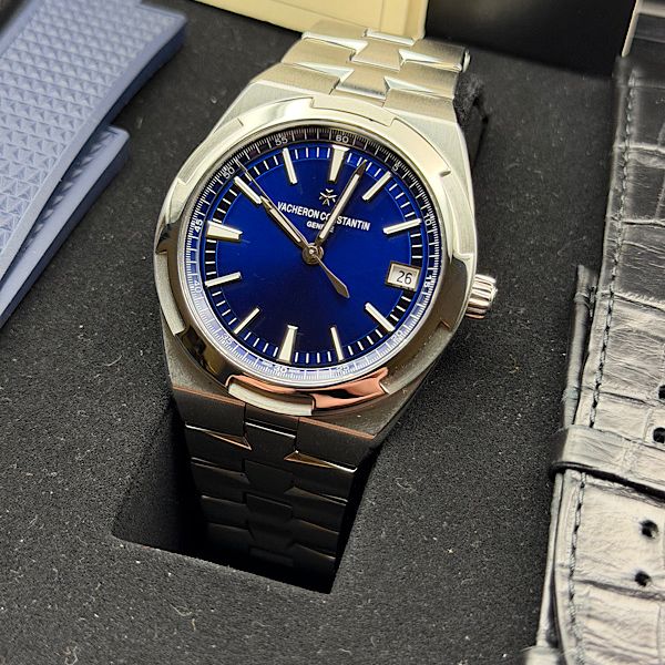 FS: 2019 4500V Vacheron Constantin Overseas Blue Dial | WatchCharts ...