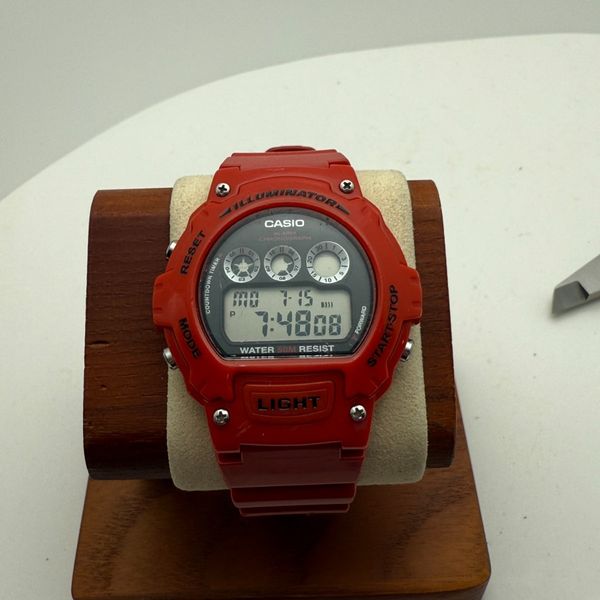 CASIO W-214HC Red 48mm Digital Chronograph Watch â ¦ Illuminator â ...