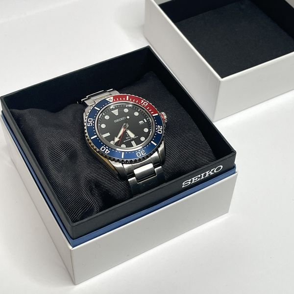SEIKO Prospex 'Pepsi' 200m diver watch SNE591 - solar quartz, black ...