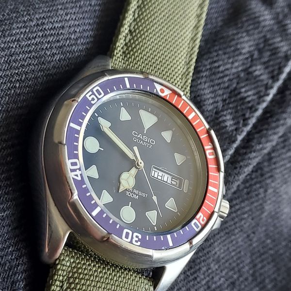 Montre CASIO QUARTZ MD-502 [394] #DIVER'S PEPSI" JAPAN | WatchCharts ...