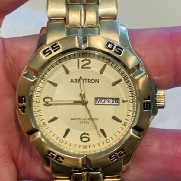 NEW ARMITRON MEN'S LARGE GOLD TONE MULTIFUNCTION WATCH 20/5395GP ...