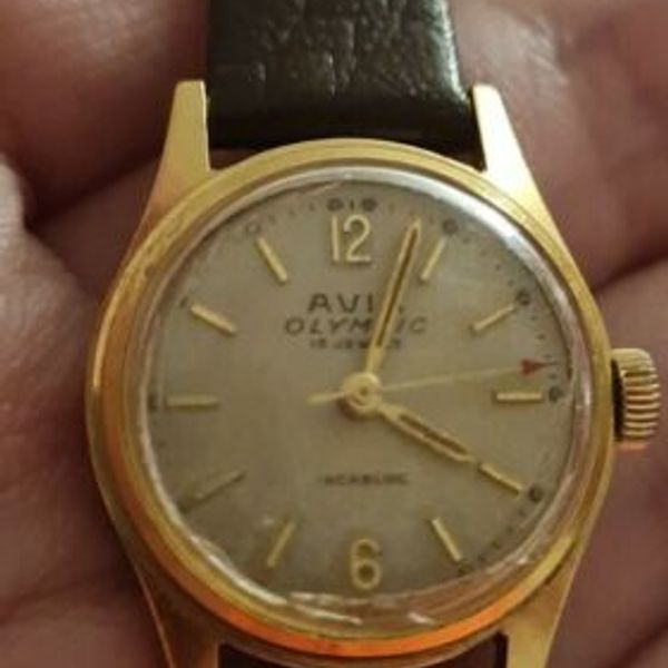 VINTAGE AVIA OLYMPIC 15 JEWEL Gold Tone INCABLOC SWISS WRISTWATC WIND ...