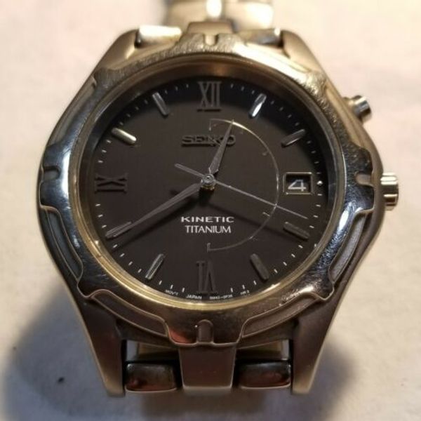 Seiko Titanium Kinetic 5M42-0L99 Power Reserve Indicator Wristwatch ...