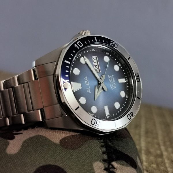 Alba AL4549X Automatic Dive Watch | WatchCharts Marketplace