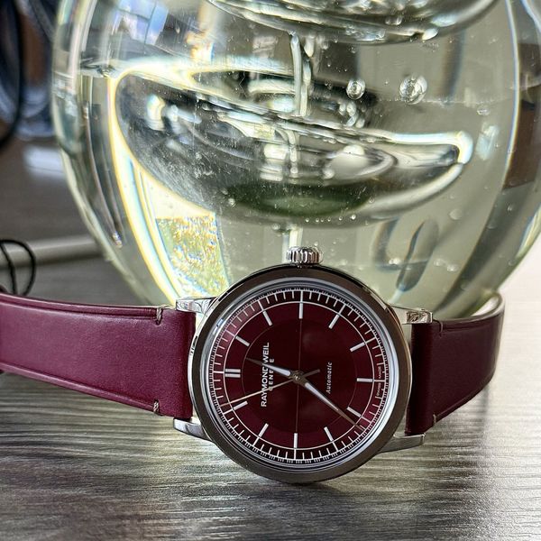 Raymond Weil LIMITED EDITION: ONE OF 88 PIECES Box and papers ...