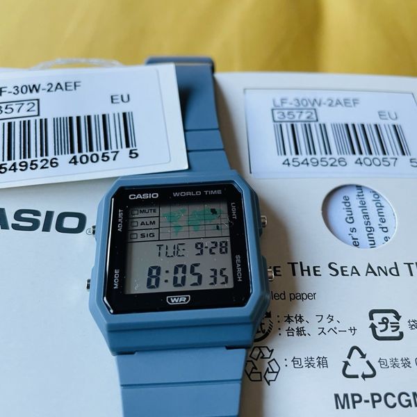 Casio LF-30W-2AEF | Unisex World Time Digital Watch | LED | 5 Alarms ...