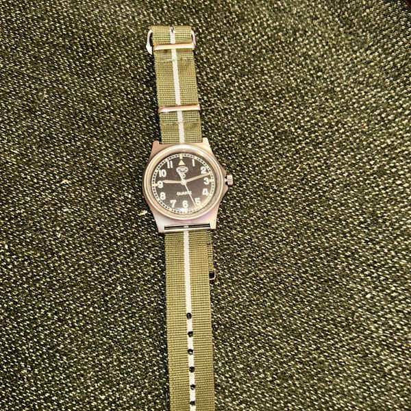 BRITISH MILITARY CWC G10 QUARTZ WATCH dated 2004 | WatchCharts Marketplace
