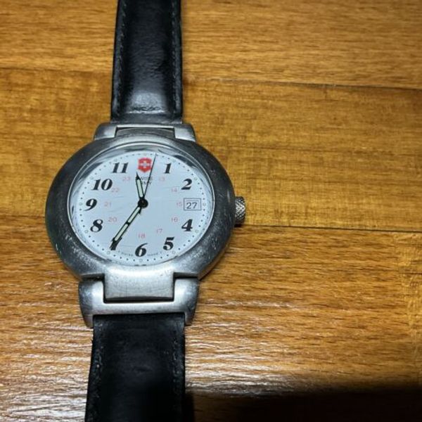 Vintage Victorinox Swiss Army Cavalry II Men’s Watch | WatchCharts ...