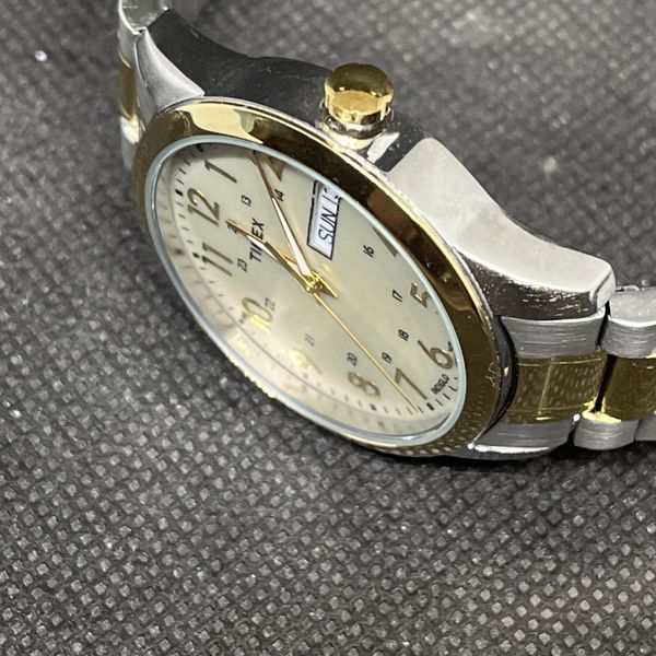 Timex WR 30M Gold And Silver Two Tone Quartz Analog Watch No Indiglo ...