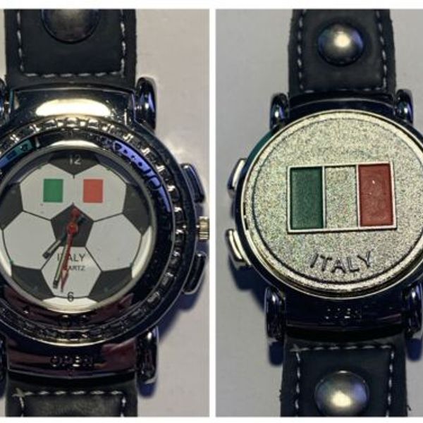 Reversible Italy Soccer Flip Watch Soccer Ball Dial Italian Flag Chrome ...