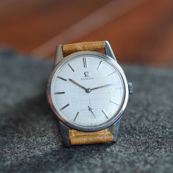 FS: Vintage Omega - Linen dial, manual wind, steel thin 34mm case ...