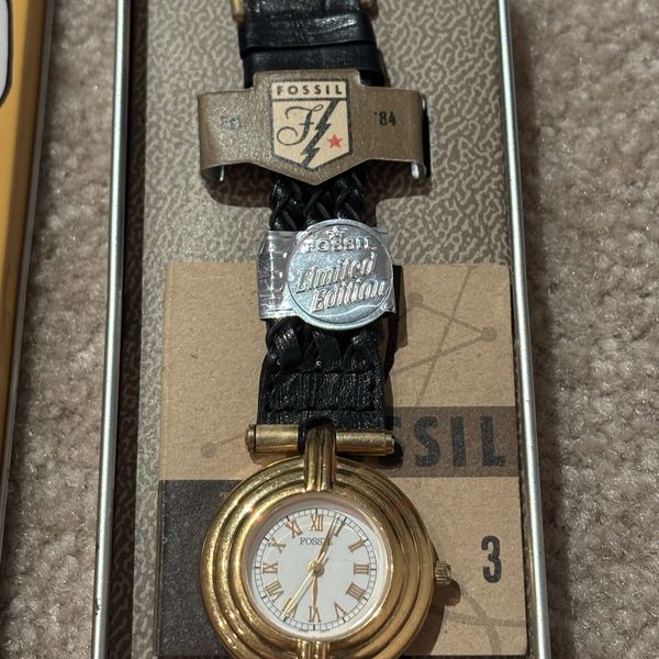 Men's Fossil â For Everyoneâ Vintage Watch with Original Tin Box ...