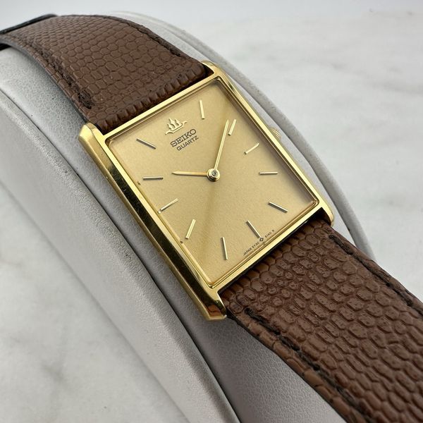 Seiko Tank Watch Men 25mm Gold Dial Gold Tone Rectangle 5Y30-5069 New Battery | WatchCharts ...