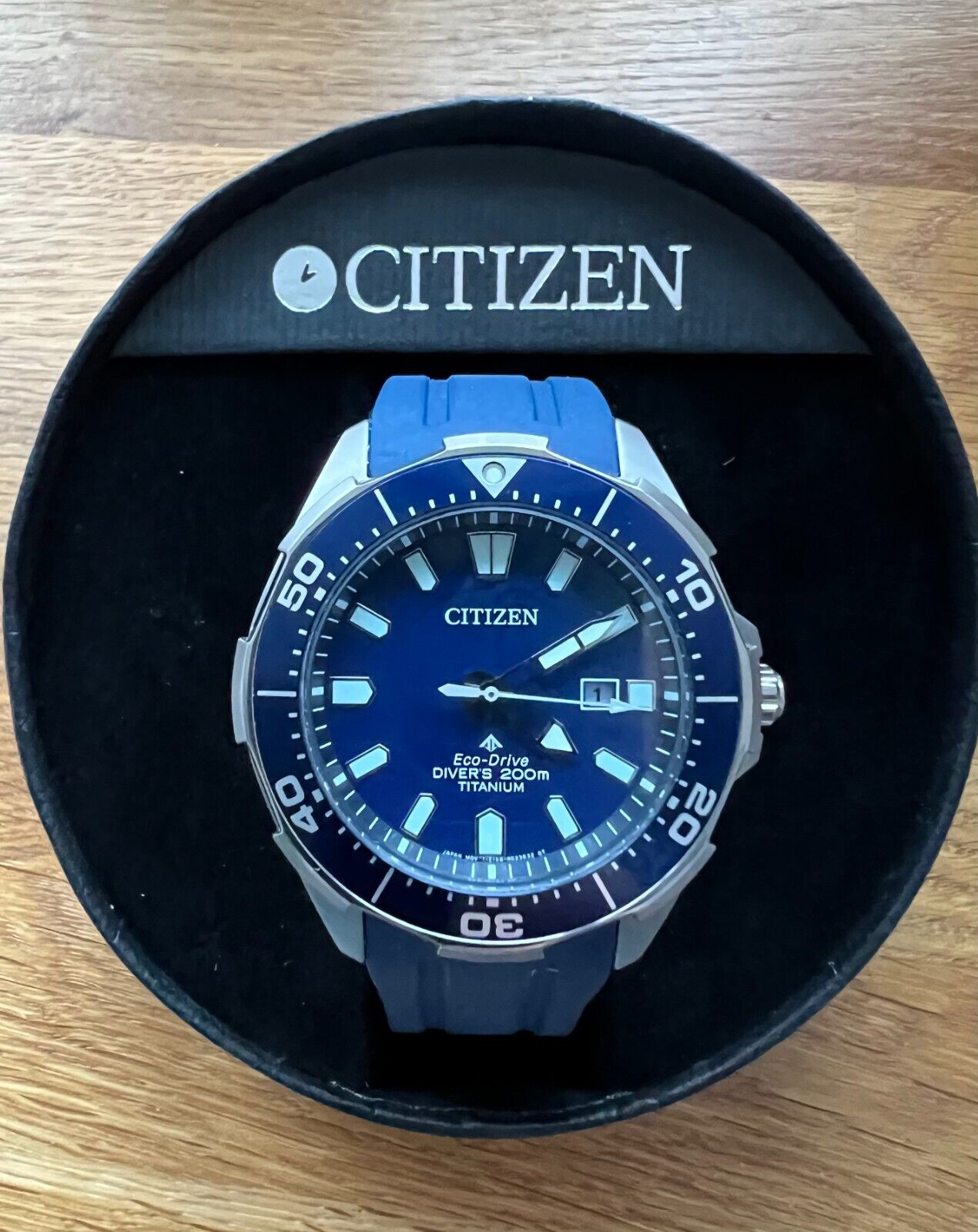 Superb Citizen Titanium Mens Diver Watch Blue Strap Solar Ecodrive ...