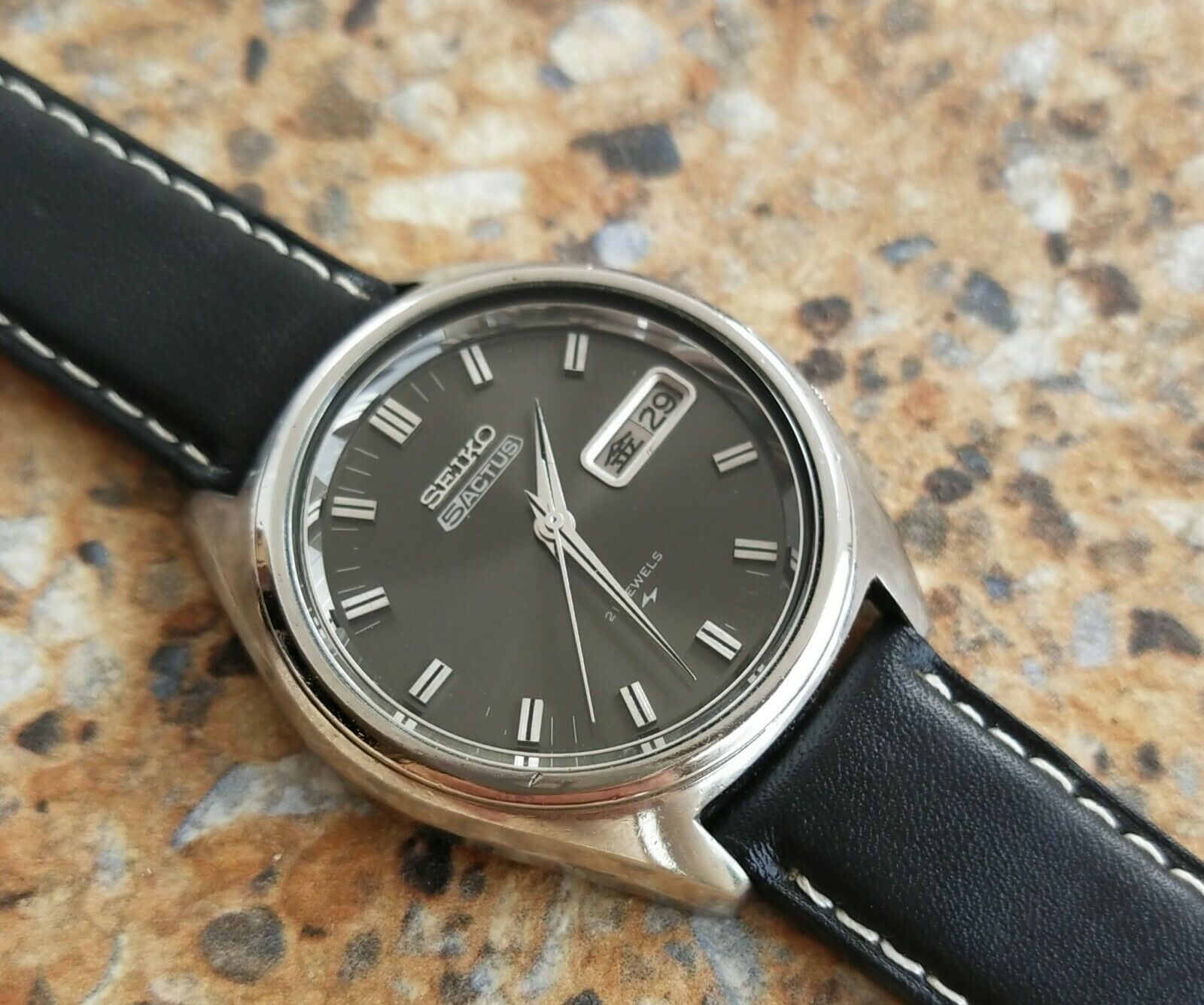 Vintage Seiko Actus 21 Jewels Automatic 7019 7060 Kanji December 1970 37mm | WatchCharts Marketplace