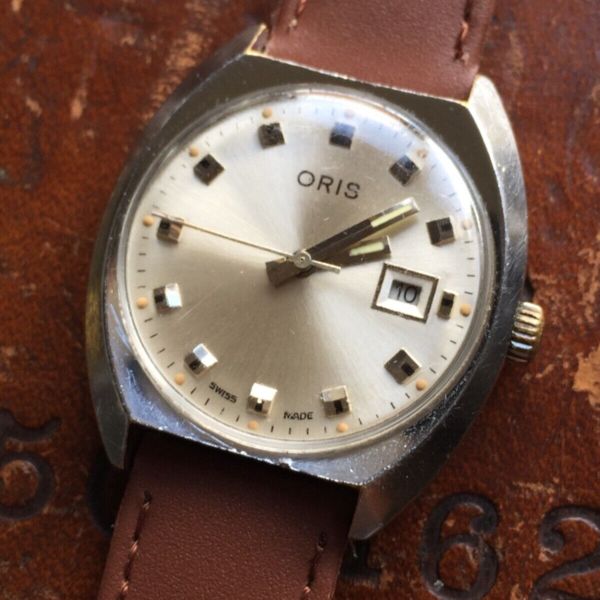 Oris Mens Vintage Swiss Manual Calendar Watch | WatchCharts Marketplace