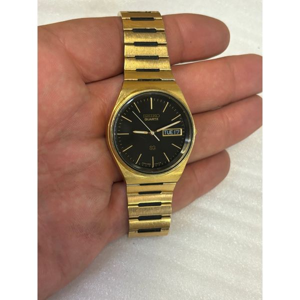 Vintage Seiko SQ 8223-7119 Gold Tone Mens Watch! New Battery! | WatchCharts Marketplace