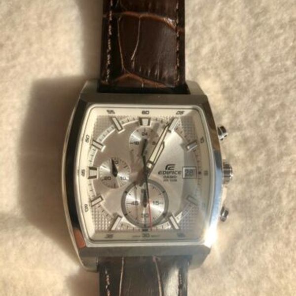Neue Casio Edifice Herrenuhr Chronograph Tonneau 100m Ref.EFR 524D ...