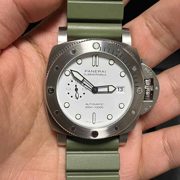 Panerai PAM01226 Submersible QuarantaQuattro Bianco 44mm PAM1226 PAM ...