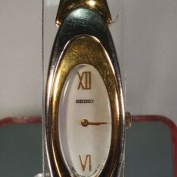 Vintage Women's Seiko Analog Dial Watch 1N00-5020 | WatchCharts Marketplace