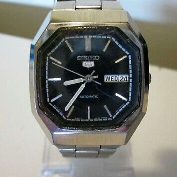 Help identify vintage, octagonal Seiko | WatchUSeek Watch Forums