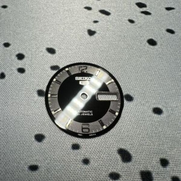 OEM Seiko 5 Dial - Explorer Style | WatchCharts Marketplace