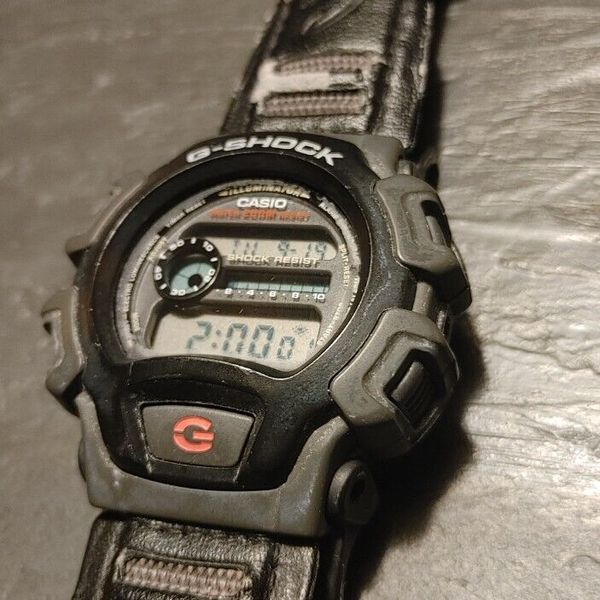 CASIO G Shock DW-004 Quartz Watch NEW BATTERY | WatchCharts Marketplace