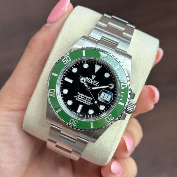 Rolex Submariner Date "Starbucks" 126610LV (2025) - Like New, Original ...