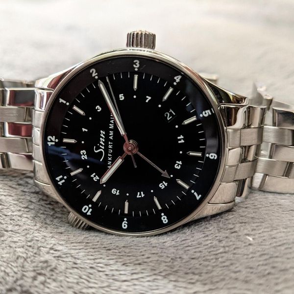 Sinn 6060 Frankfurt World Timer Automatic Mechanical GMT Watch, Full ...