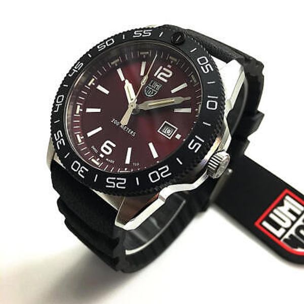 Men's Luminox Pacific Diver Stainless Steel Red Dial Dive Watch 3135 ...