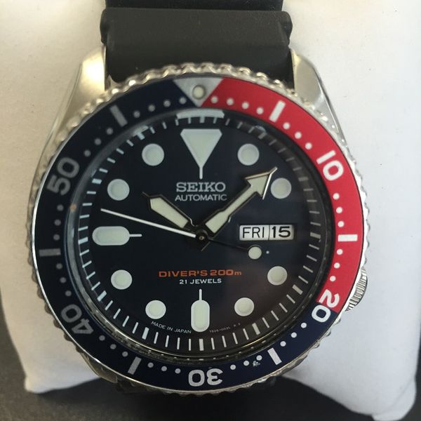 SOLD! Seiko SKX009J with wjean Shark Mesh, Box & Papers $210 ...