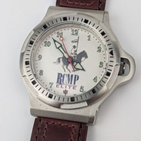 Vtg NEW OLD STOCK Men's RCMP Elite GRC Quartz Watch Musical Royal ...