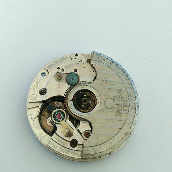 Omega Cal.1120 Automatic Chronometer Movement | WatchCharts Marketplace