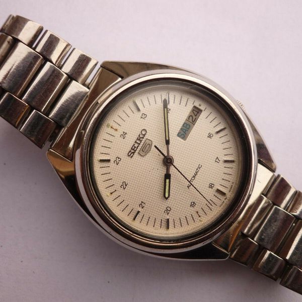 Seiko 5 Automatic 17 Jewels 7009-3040 F White Dial Watch Japan ...