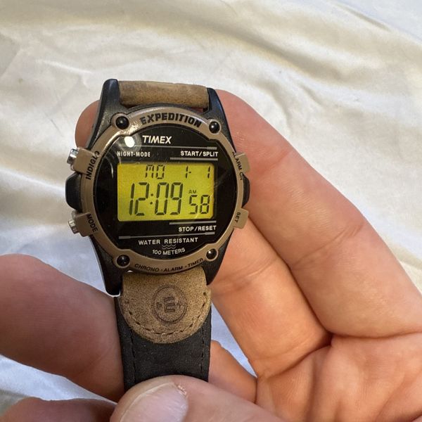 Vintage Timex Expedition 100m 745 H7 Indiglo Chrono Mens Watch NEW BATTERY | WatchCharts Marketplace