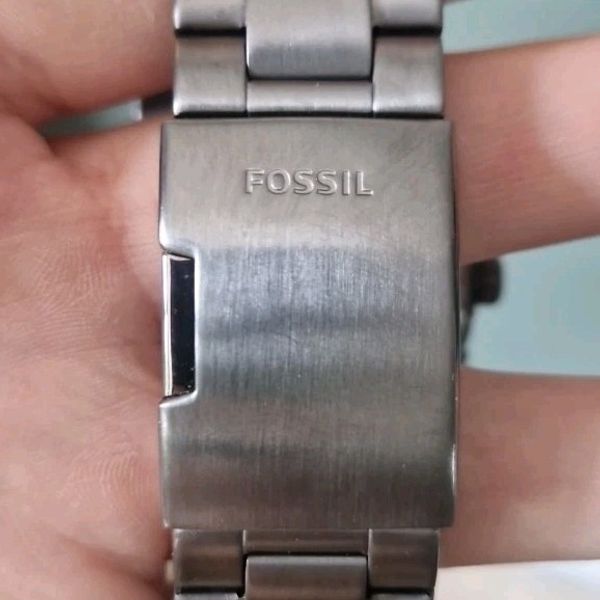 Fossil FS4662 Machine Chronograph Watch | WatchCharts Marketplace