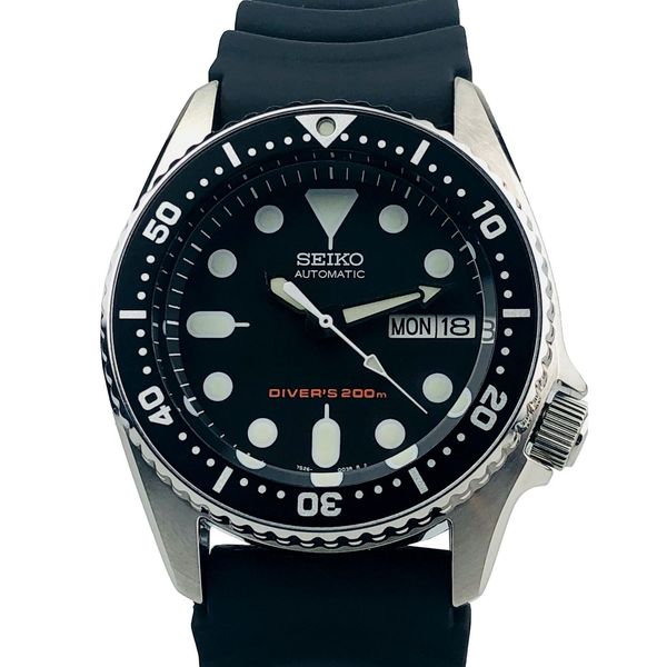 Seiko Diver's Automatic Black Dial Black Silicone Strap Men's Watch ...