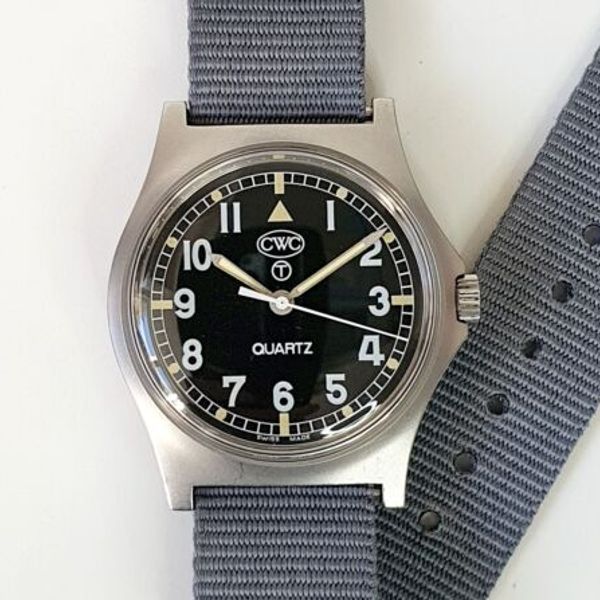 CWC W10 British Military Markings Non Issue Civilian Mens Watch Near ...