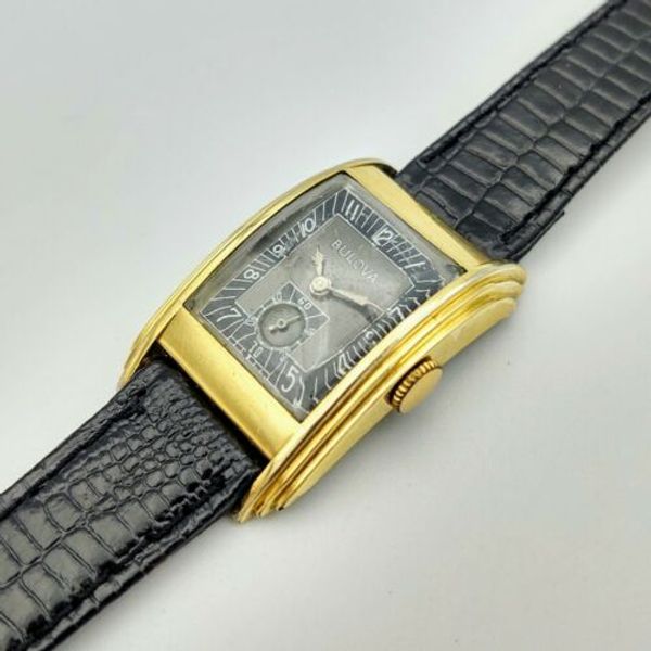 1938 Bulova RITE-ANGLE Wristw 17J 8AM Movement Drivers Style Watch RUNS ...