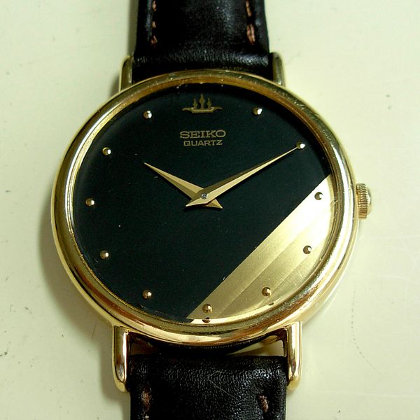 Stunning Ladies Seiko Quartz Watch - 5Y30-600A | WatchCharts