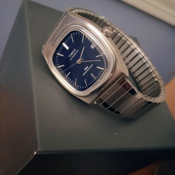 Timex Automatic 1983 E-Line Reissue 34mm with expansion band ...