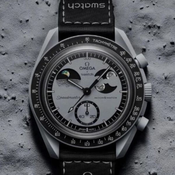 New Swatch x Omega Moonswatch Mission To The EarthPhase Watch - With ...