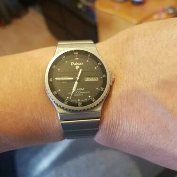 Pulsar Vintage Quartz Watch Silver and Black Y960-6017 extremely Rare ...