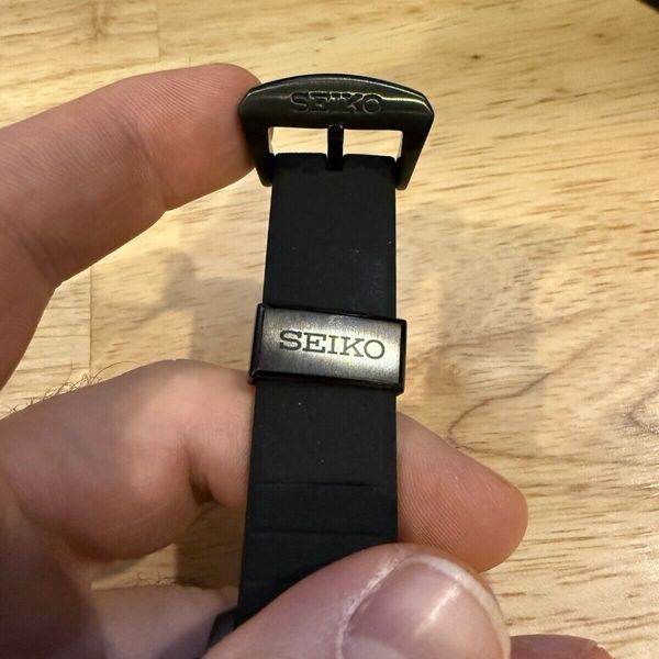 Seiko Prospex Black Series Limited Edition Solar Tuna SNE577P1 ...