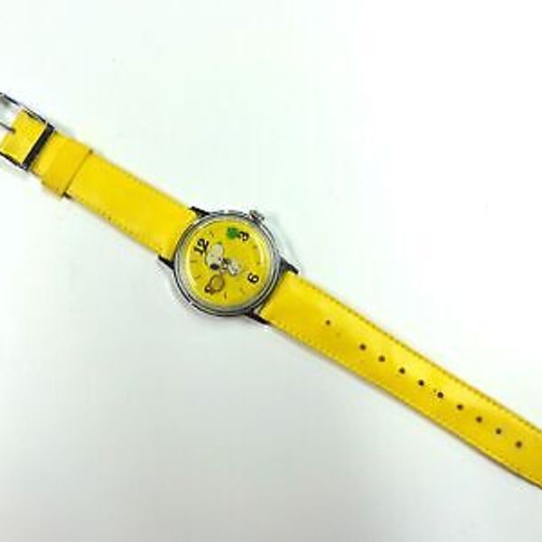 Vintage 1976 Timex Yellow "Snoopy" Tennis Watch Mystery Ball Second ...