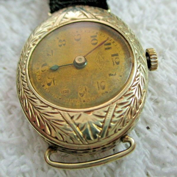 HAFIS ART DECO 14 K solid gold lady's wrist watch vintage 1930s , runs ...