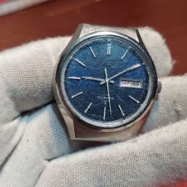 Seiko SQ 4004 Blue Dial Mens Vintage Quartz Watch 1970s | WatchCharts ...