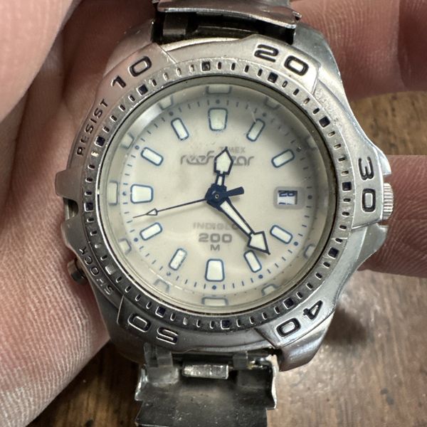 Menâ s 200M Timex Reef Gear Indiglo Diver Watch Stainless deep water ...